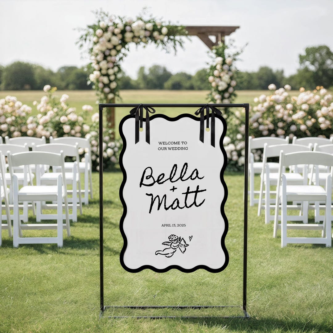 Wavy Wedding Welcome Sign, Personalized Ceremony Sign, Bridal Welcome ...