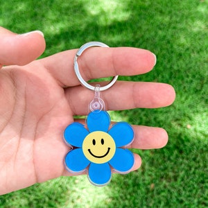 Smiley Flower Keychains - Etsy