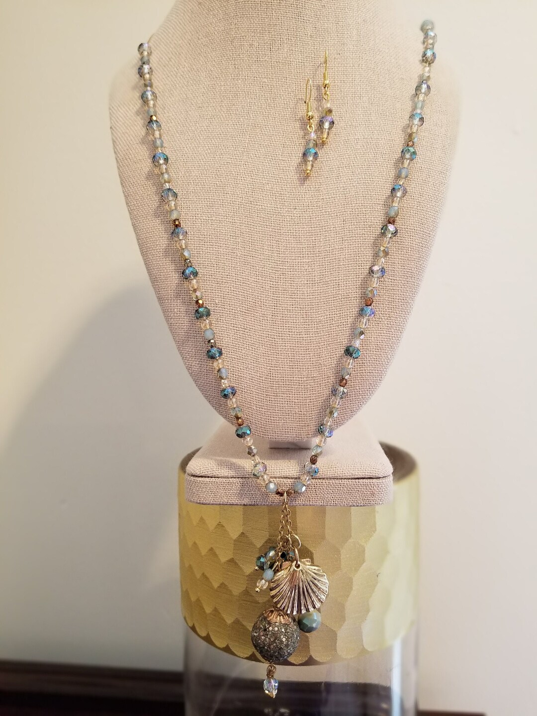 Statement Necklace of Sea Green Crystals With Pendant on Gold Chain and ...