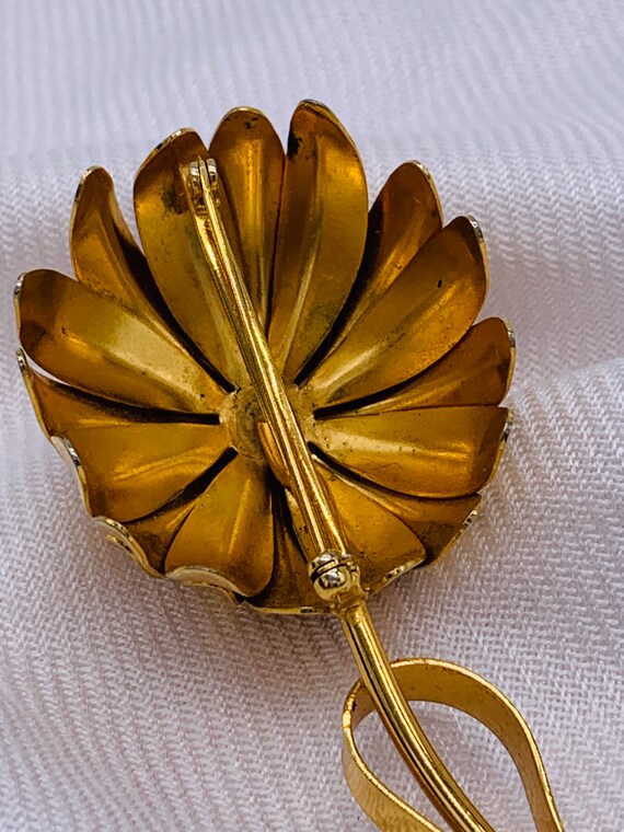 Vintage Flower Pin Flower Gold Plated Chrysanthemum P… - Gem
