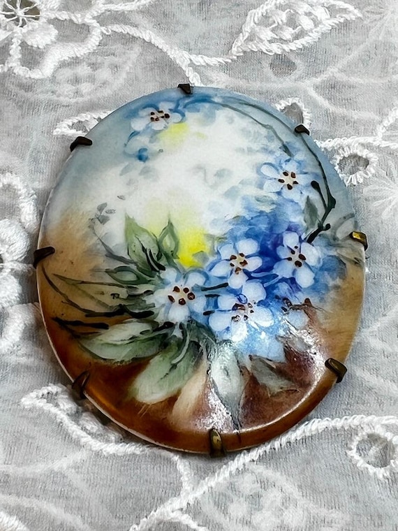 Antique Porcelain Forget Me Not Hand Painted Brooch - Gem