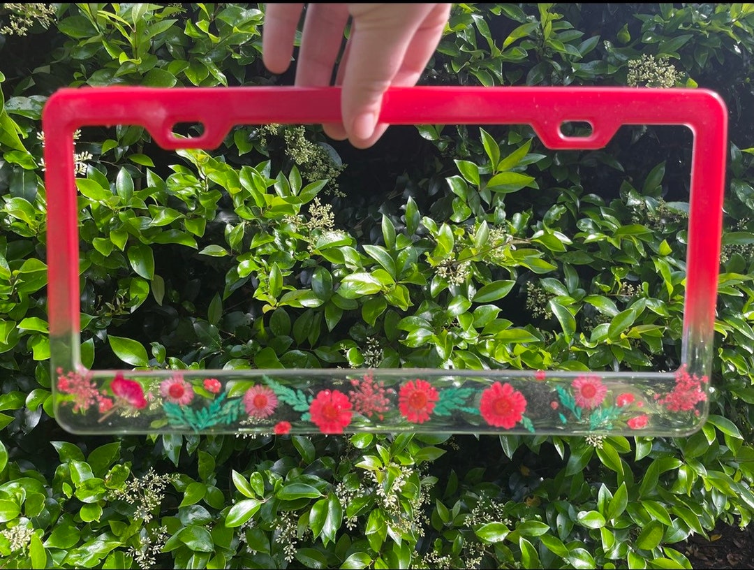 Red Dried Floral Resin License Plate Frame - Etsy