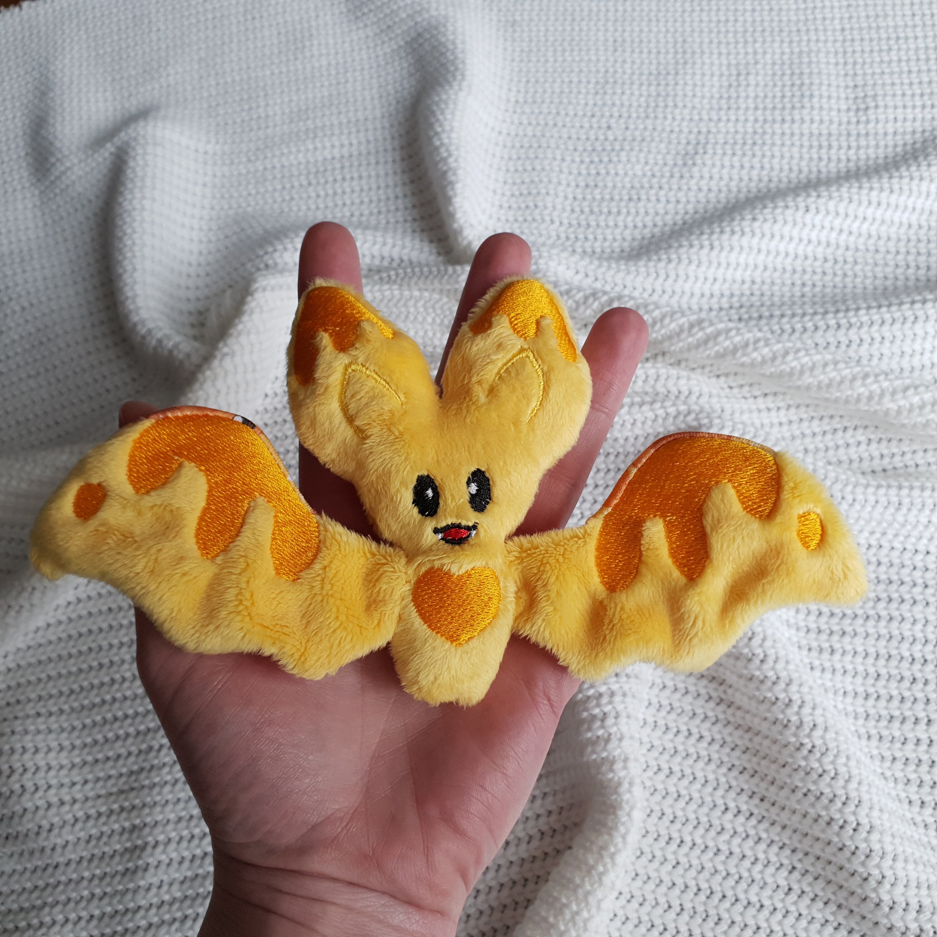 Bat Yellow _ Vulpix - Etsy