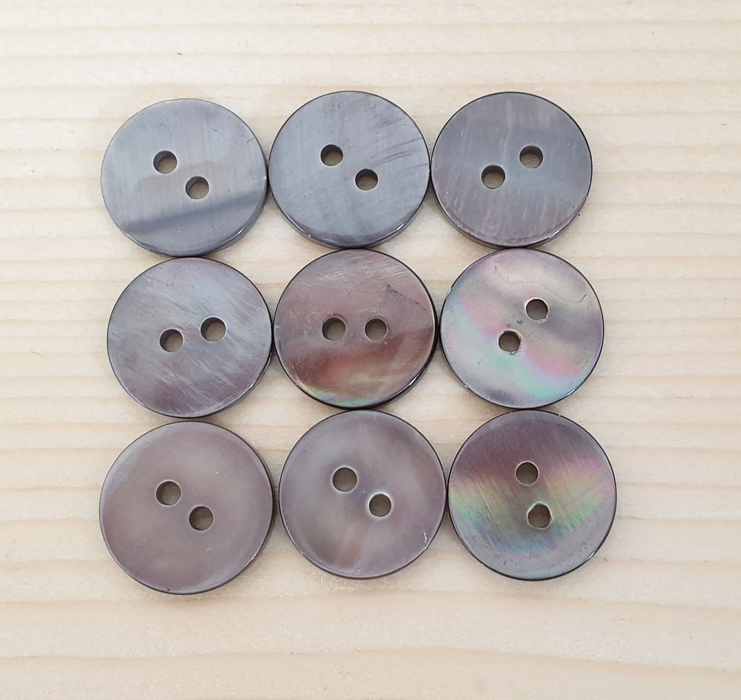 2-hole GREY Seashell Buttons / 10-25mm / Set of 6 Buttons / MOP Shell ...
