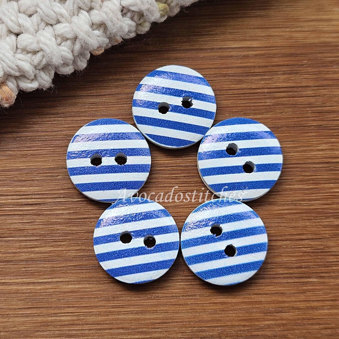 BLUE WHITE STRIPES / 15mm / Set of 8 Buttons / Wooden Buttons / Sewing ...