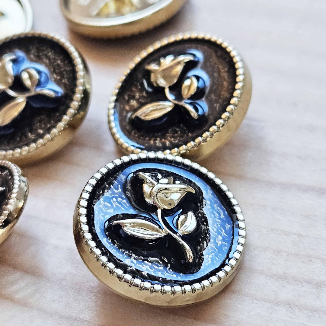 VINTAGE ROSE SHANK Light Gold / 15-23mm / Set of 4 Buttons / Metal ...