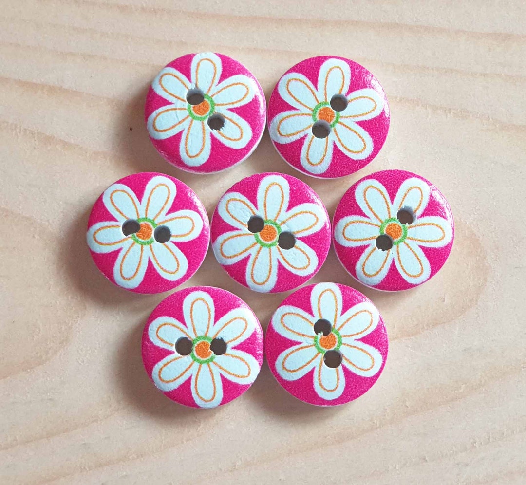 BABY DAISY / 15mm / Set of 8 Buttons / Wooden Buttons / Sewing Buttons ...