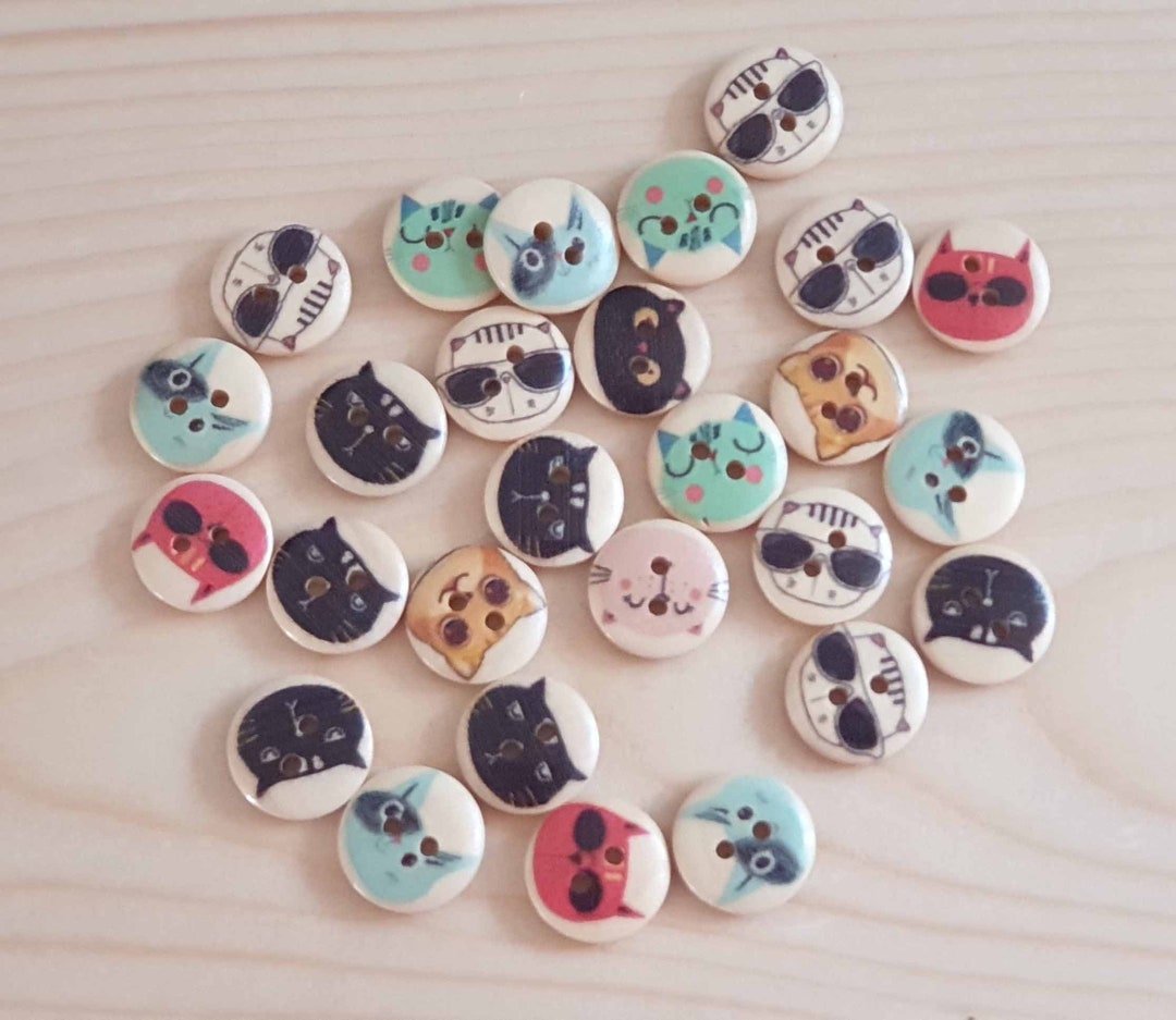 BIG CAT HEADS / 15mm - 8 Buttons / Wooden Buttons / Sewing Buttons - Etsy