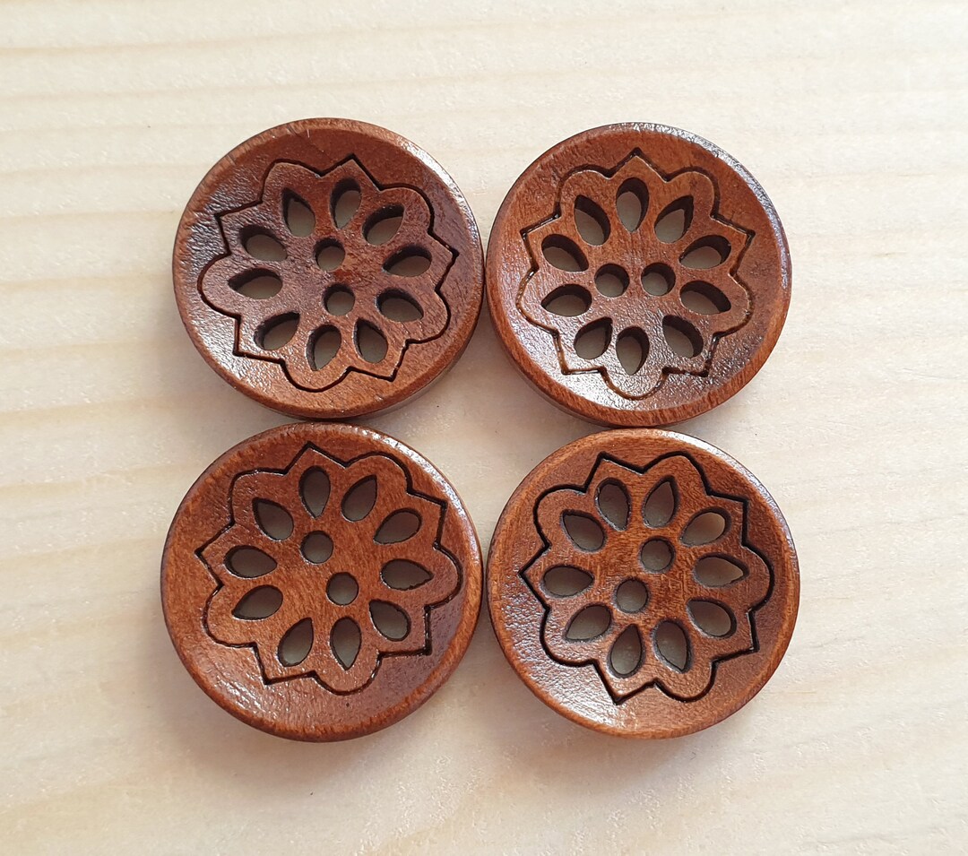 COSMO BROWN / 20mm 6 Buttons / Wooden Filigree Buttons / Sewing Buttons ...