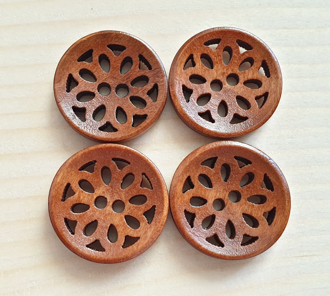 CHERRY BLOSSOM Brown or Light Brown / 20mm 6 Buttons / Wooden Filigree ...