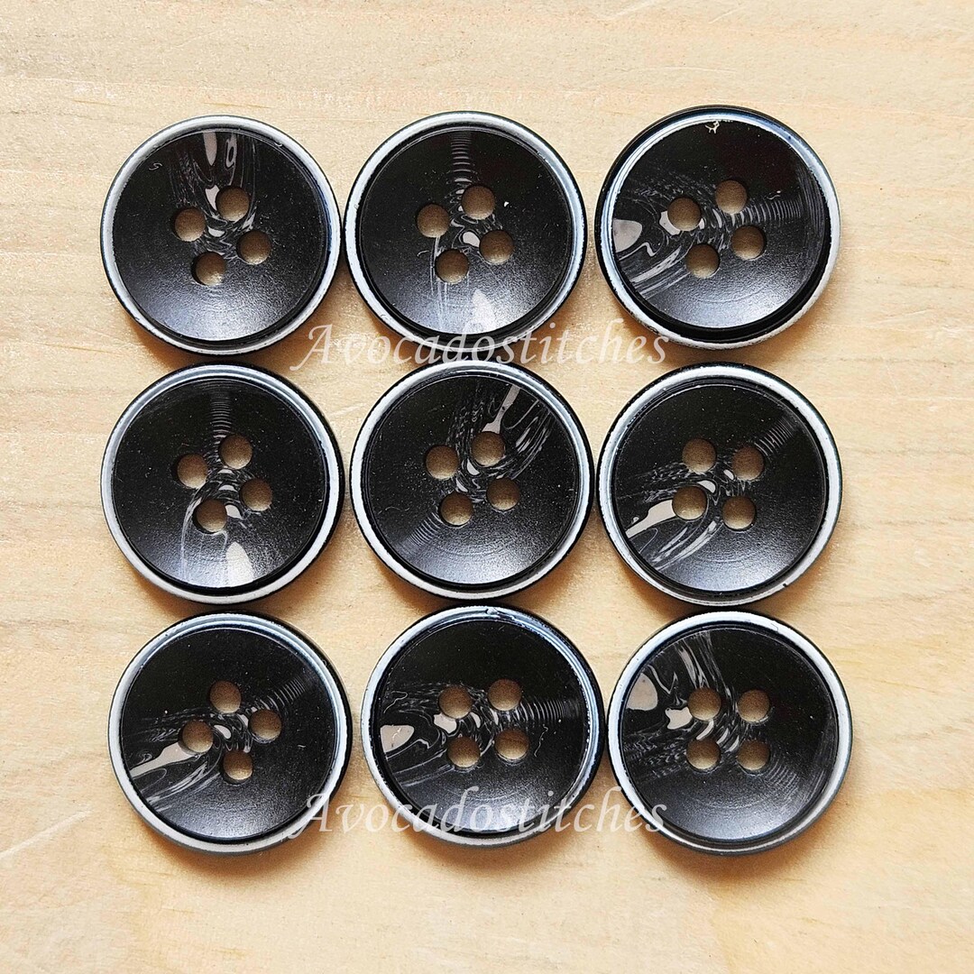 BLACK SWAN / 15mm - 6 Buttons / Resin Buttons / Sewing Buttons - Etsy