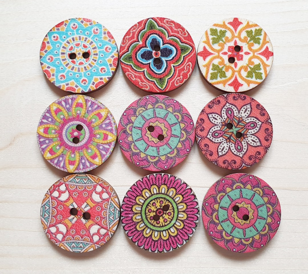 INDIAN MANDALA / 15-25mm / 8 Buttons / Wooden Buttons / Sewing Buttons ...