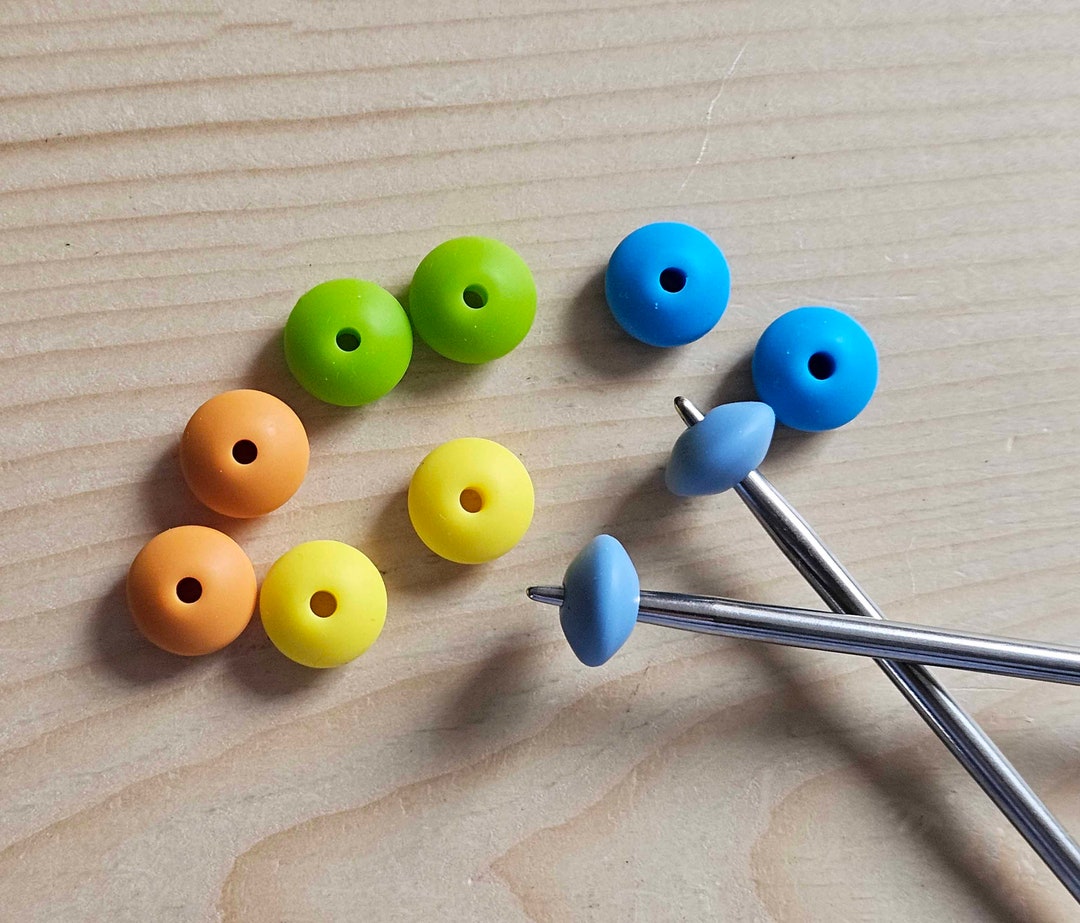 VIVID RAINBOW Stitch Stoppers / Knitting Needle Stoppers / Point ...