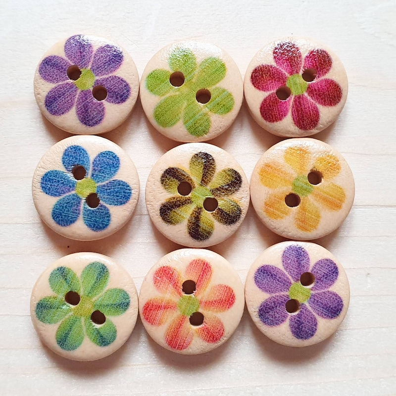 Daisy Buttons - Etsy UK