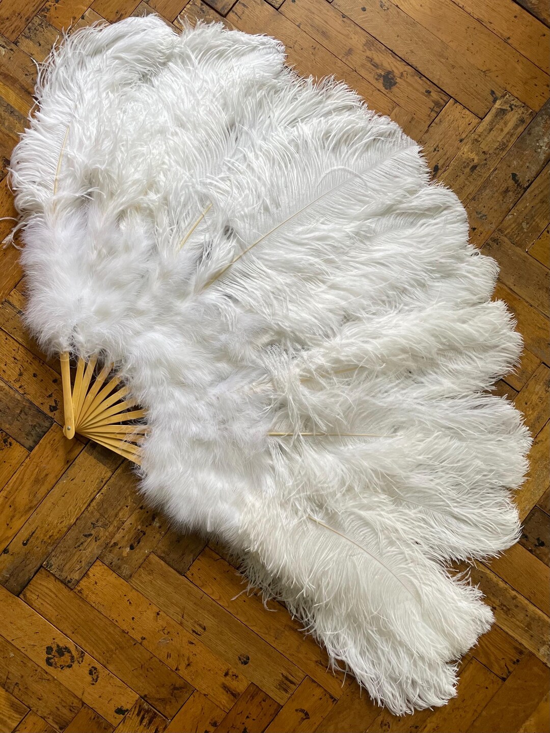Large White Ostrich Feather Fan - Etsy