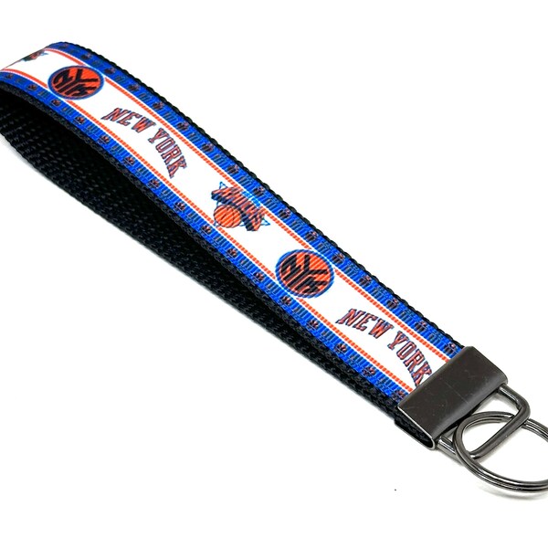 New York Keychain - Etsy