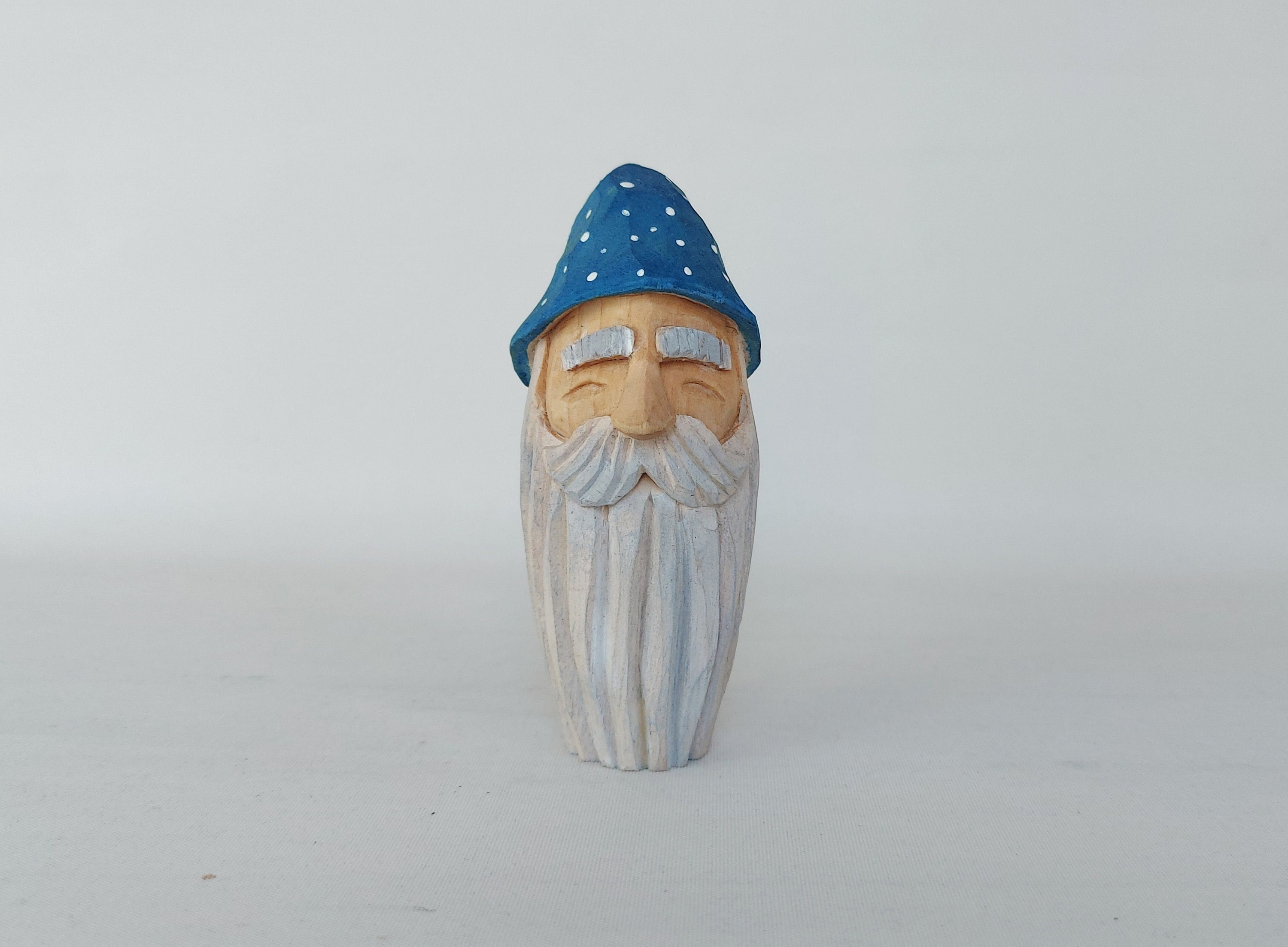 Wooden Wizard Statue, Wood Carving Home Decor, Hand Carved Santa ...