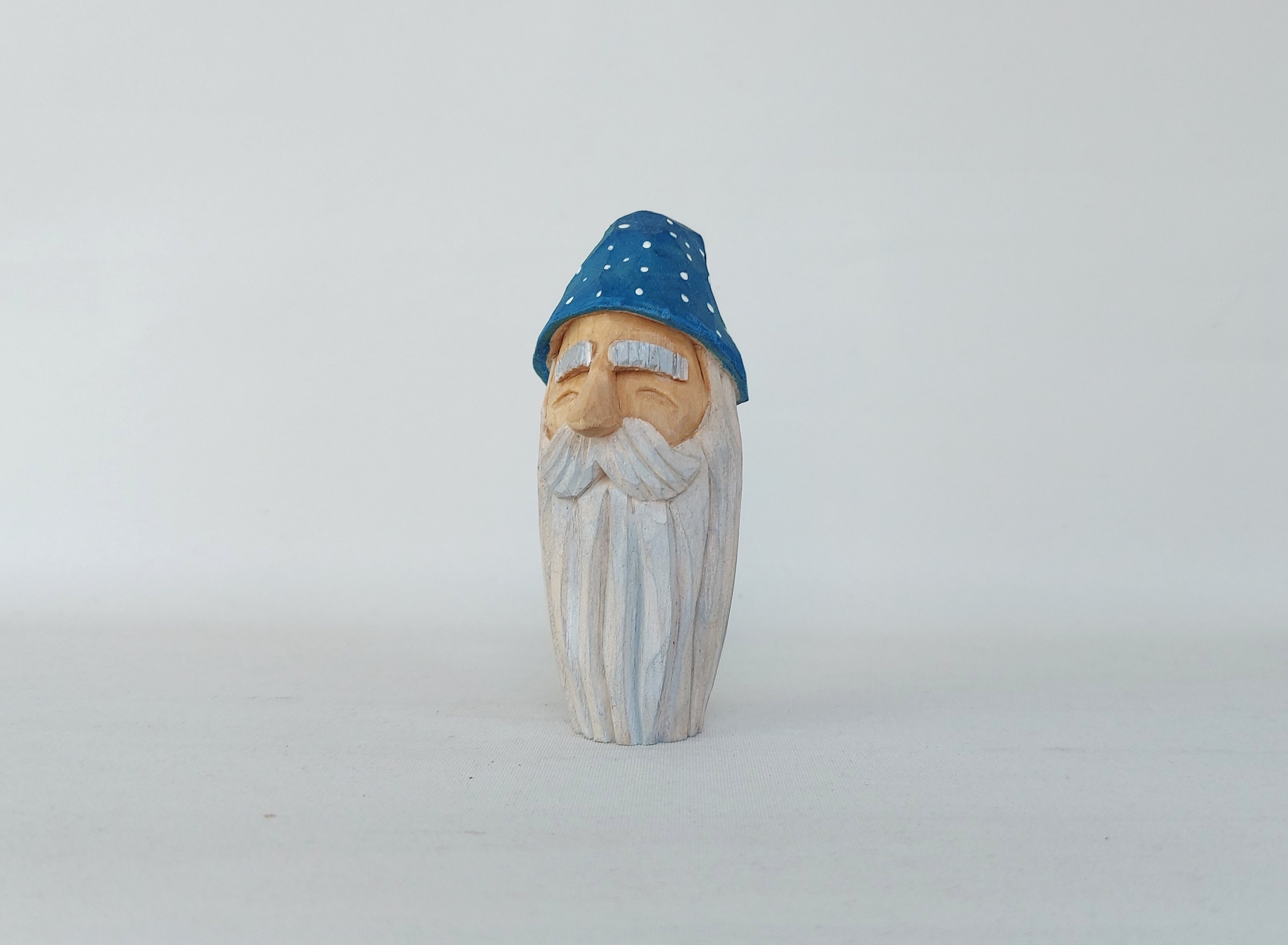 Wooden Wizard Statue, Wood Carving Home Decor, Hand Carved Santa ...