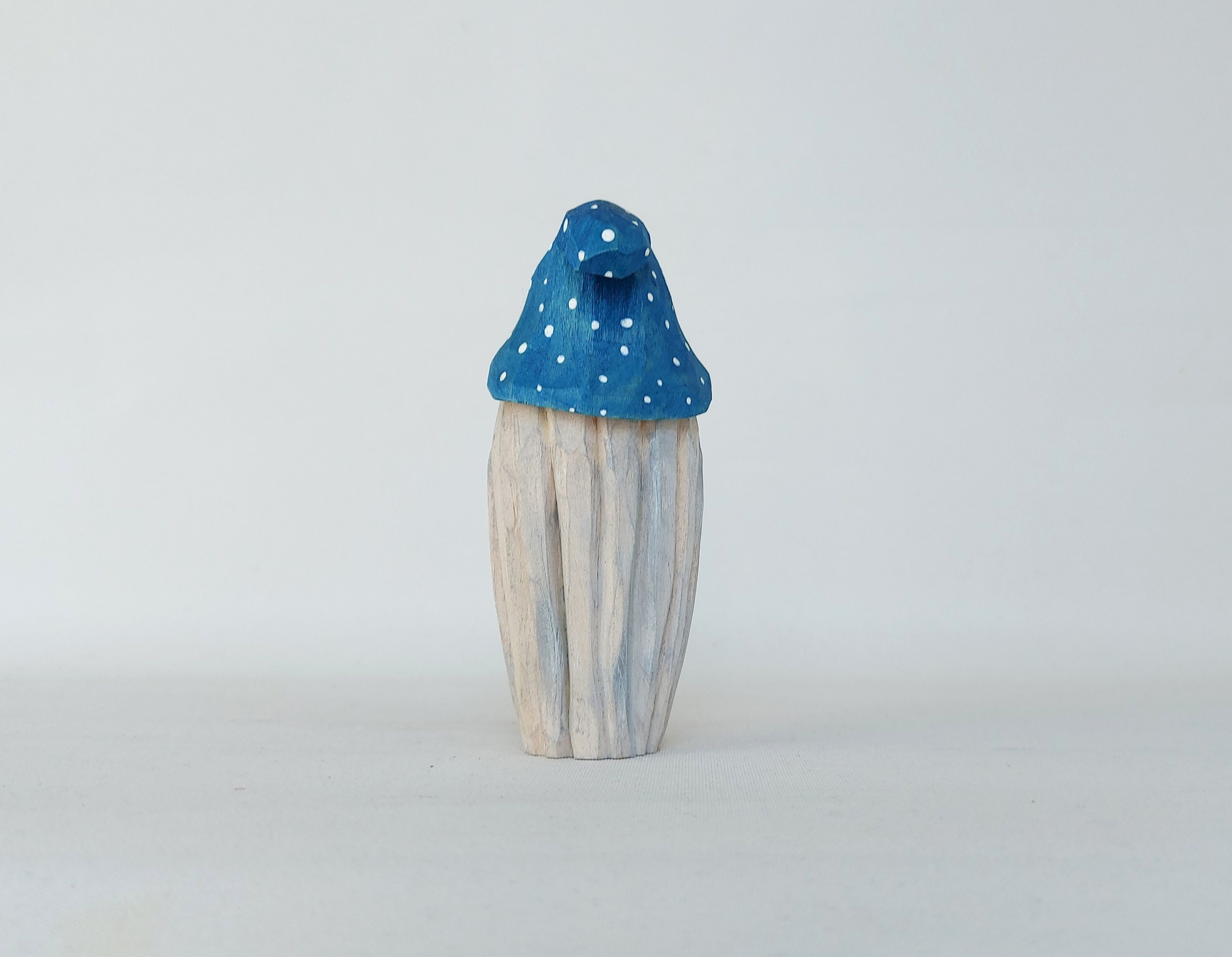 Wooden Wizard Statue, Wood Carving Home Decor, Hand Carved Santa ...