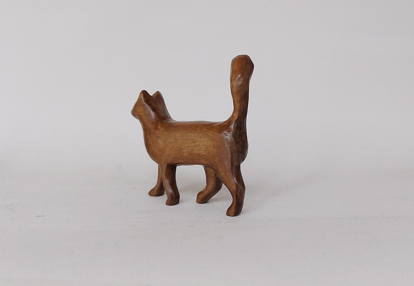 Wood Carved Cat Statue Wooden Figurine Cat Home Decor - Etsy