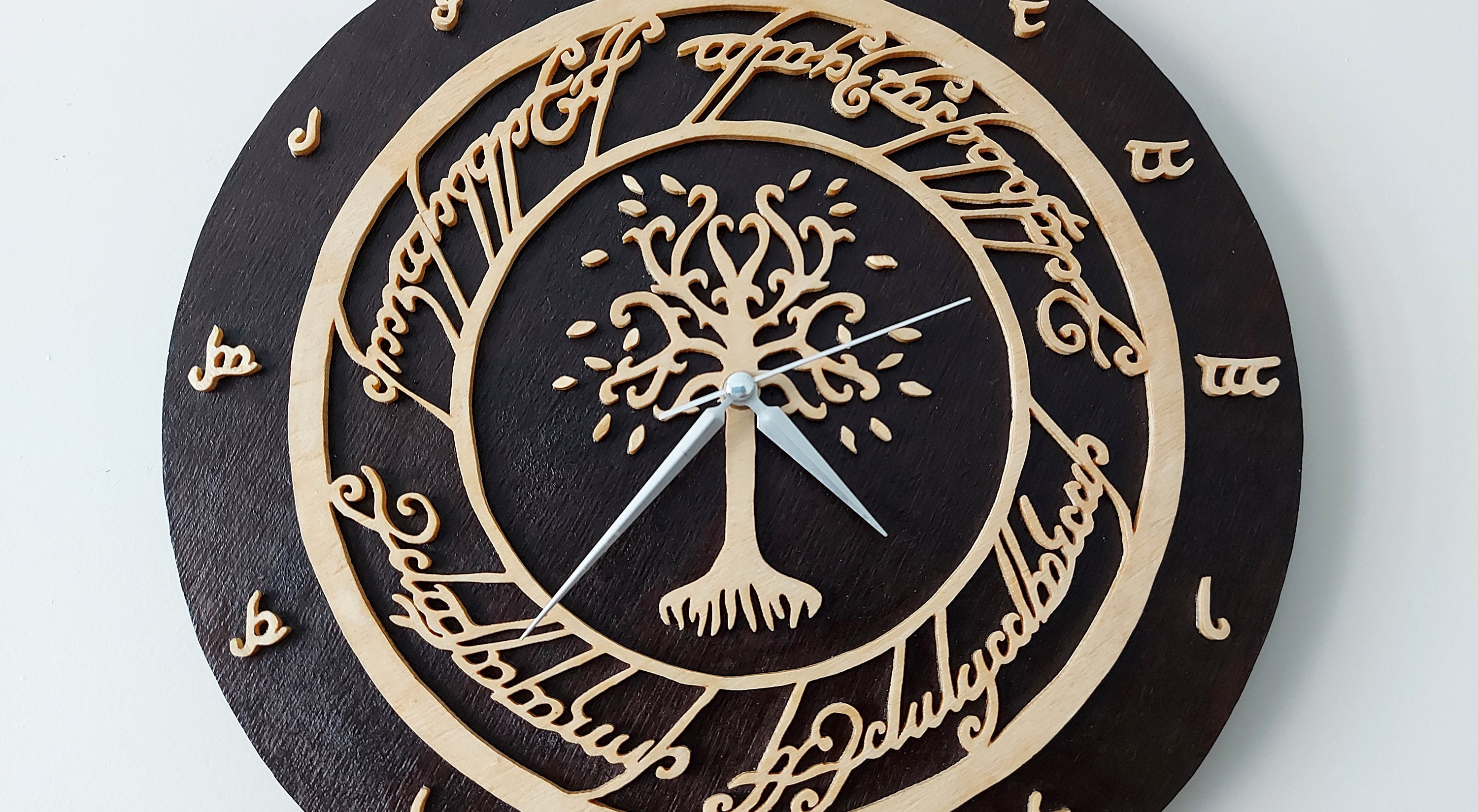 The Lord of the Rings Wall Clock, Wooden LOTR Home Decor, Gandalf ...