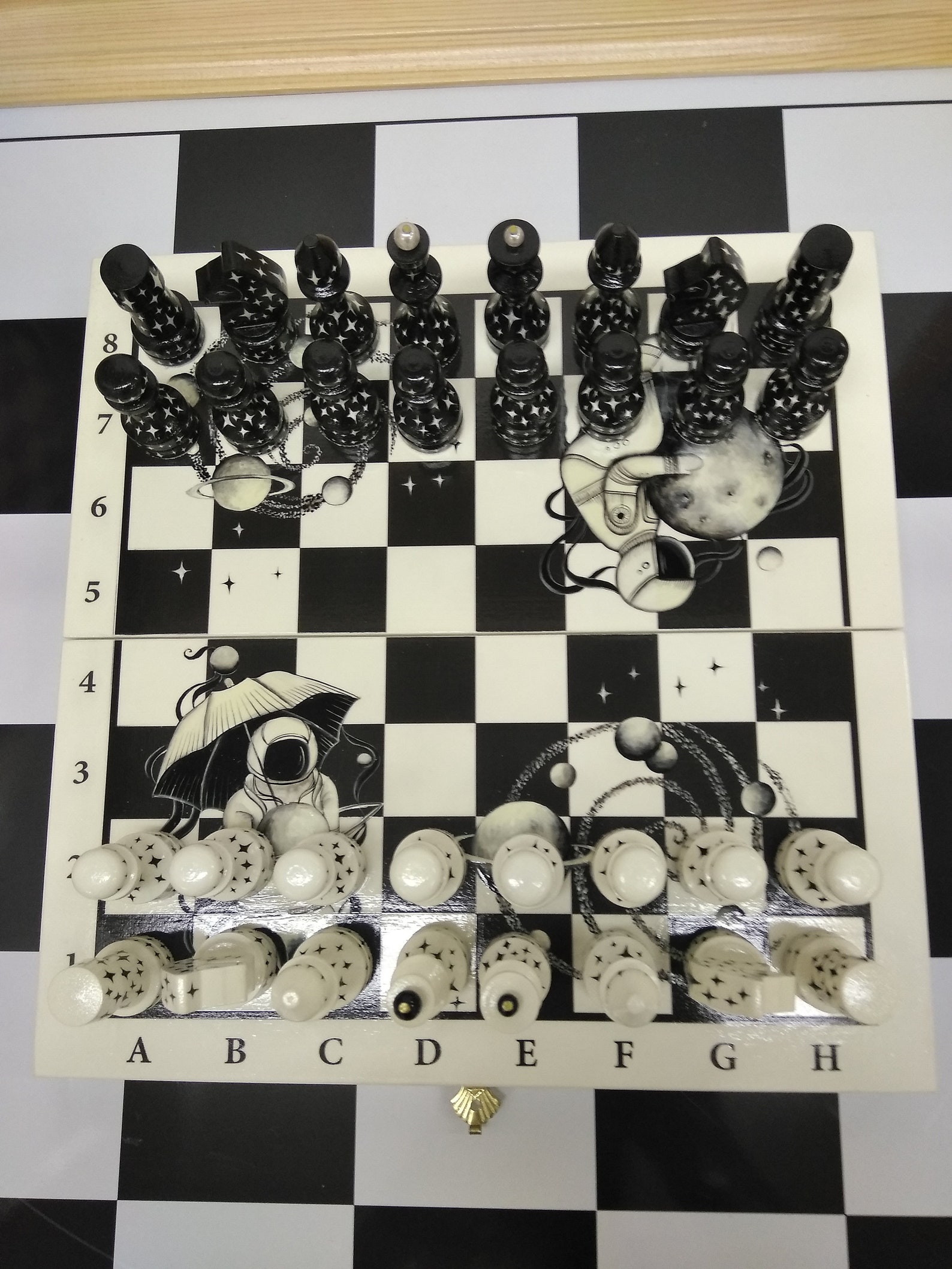 Space Chess Set | Etsy