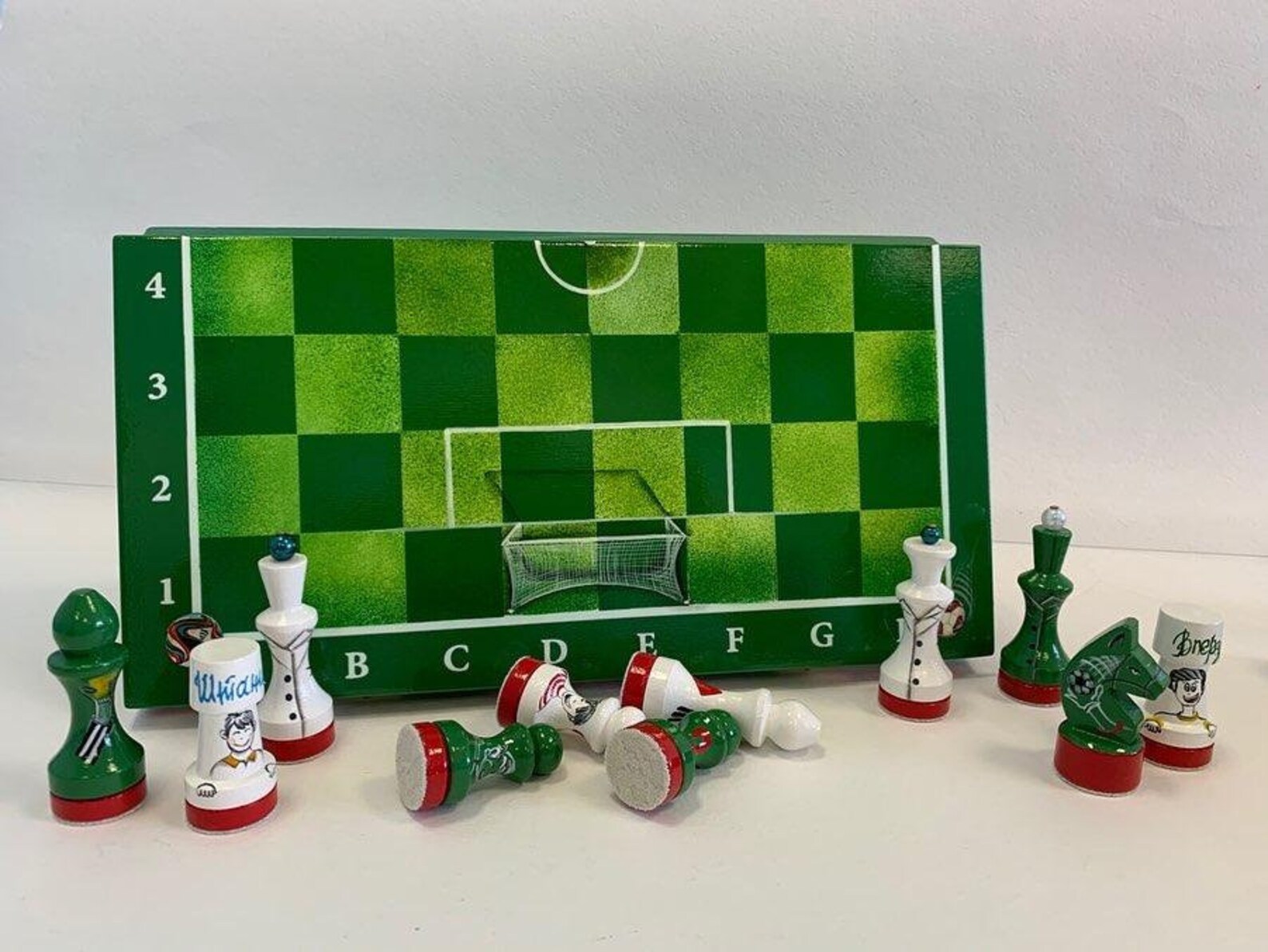Which Is Better Chess Or Football at Nancy Milne blog