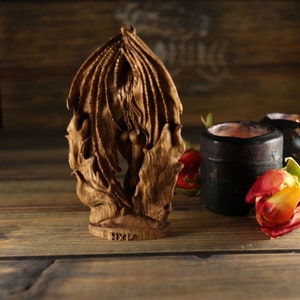 Lilith Statue: Mini Wood Carving Altar - Pagan Wiccan Decor - Etsy