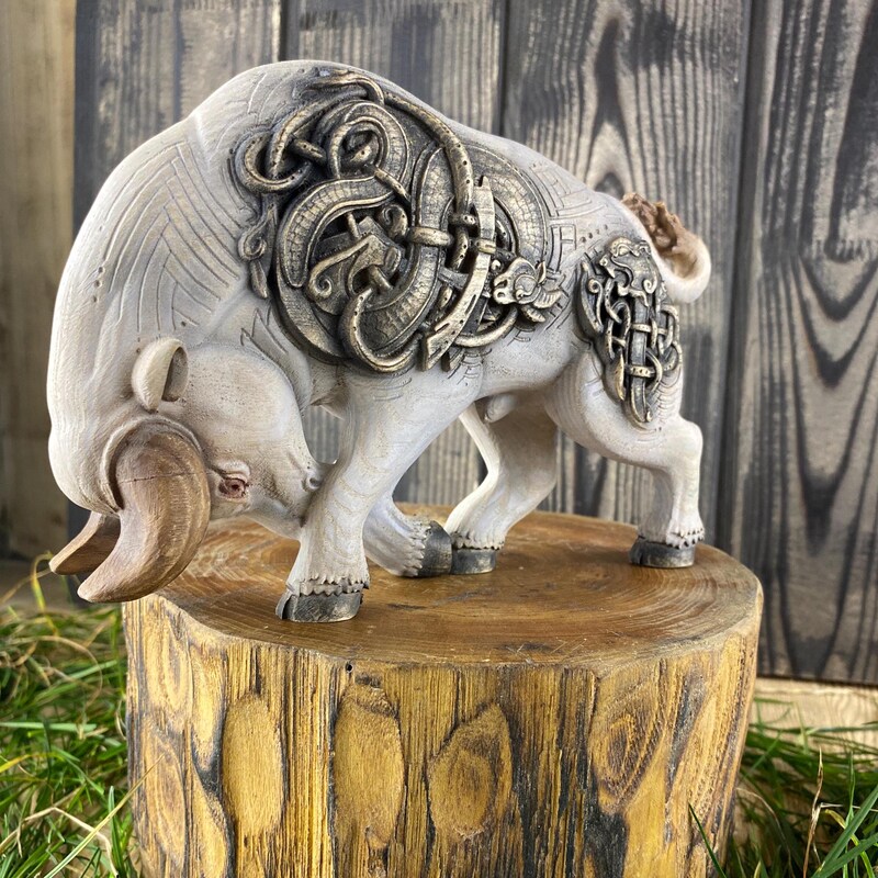 Celtic Wood Carving - Etsy