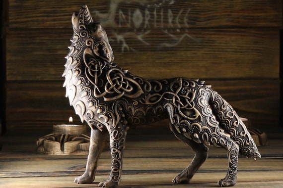Norse Wolf Knot