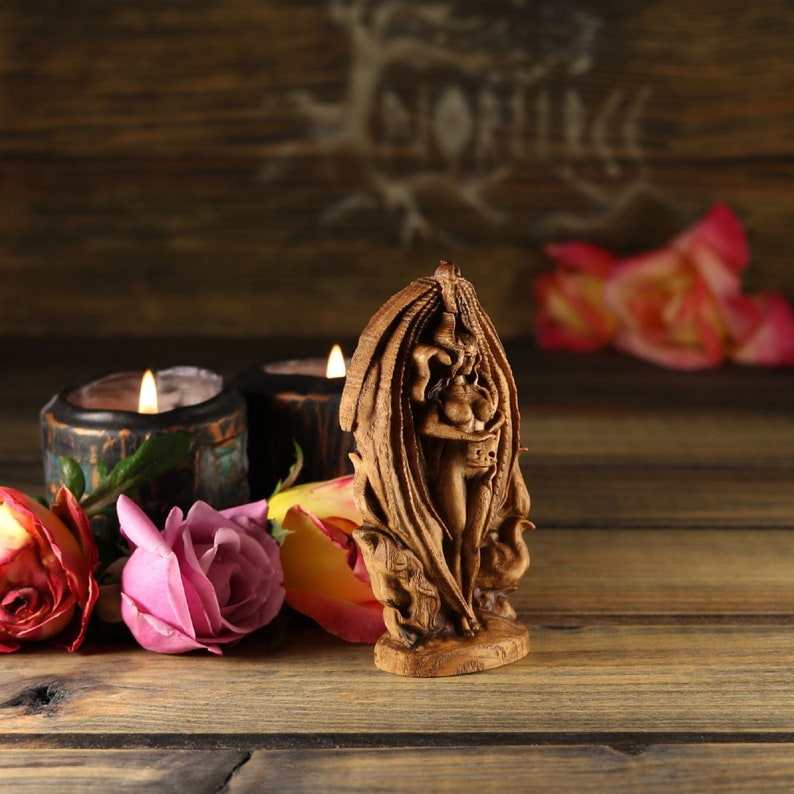 Lilith Statue Mini Altar Lilith Travel Altar Goddess Statue - Etsy
