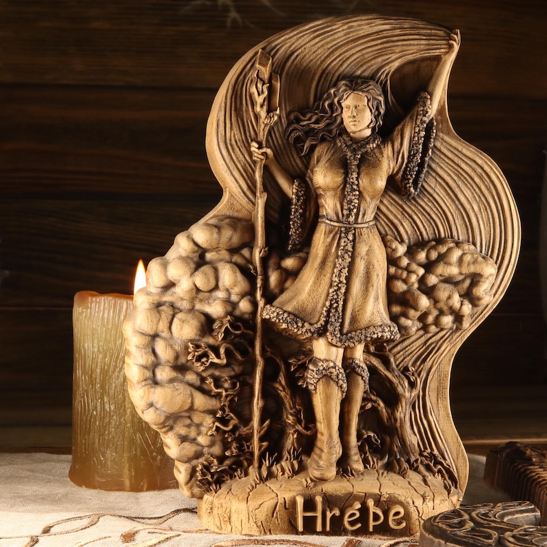Wood Hrethe Statue: Anglo-saxon Pagan Goddess Altar Decor Female Deity ...