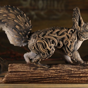 Ratatoskr Squirrel Wood Carving: Norse Viking Altar Decor - Etsy
