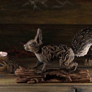 Ratatoskr Squirrel Wood Carving: Norse Viking Altar Decor - Etsy