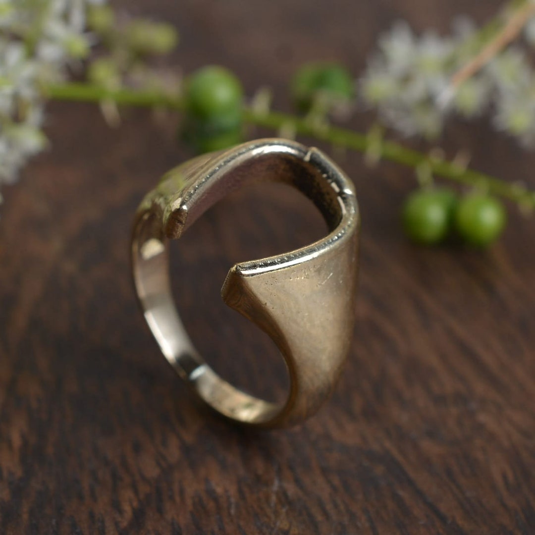 14K Solid Gold Good Luck Ring - Simple Horseshoe Ring - Lucky Horse ...