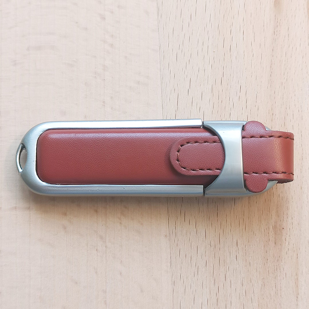 Engraved Brown Leather USB Flash Drive Keychain 16GB / 32GB / 64GB ...
