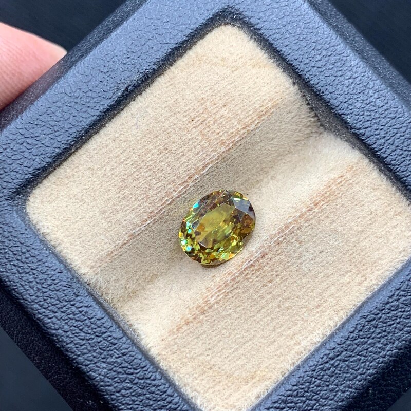 Sphene - Etsy