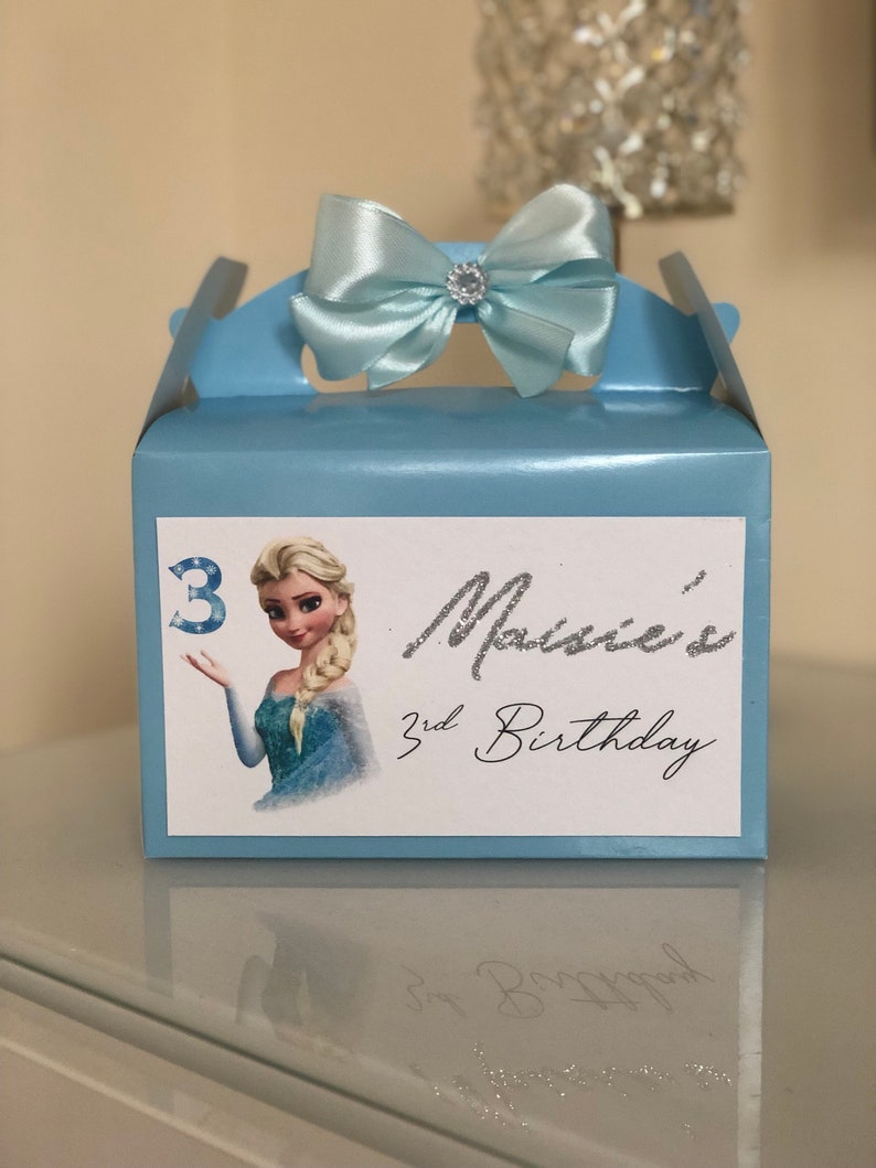 Frozen Childrens Personalised Party Box - Etsy UK