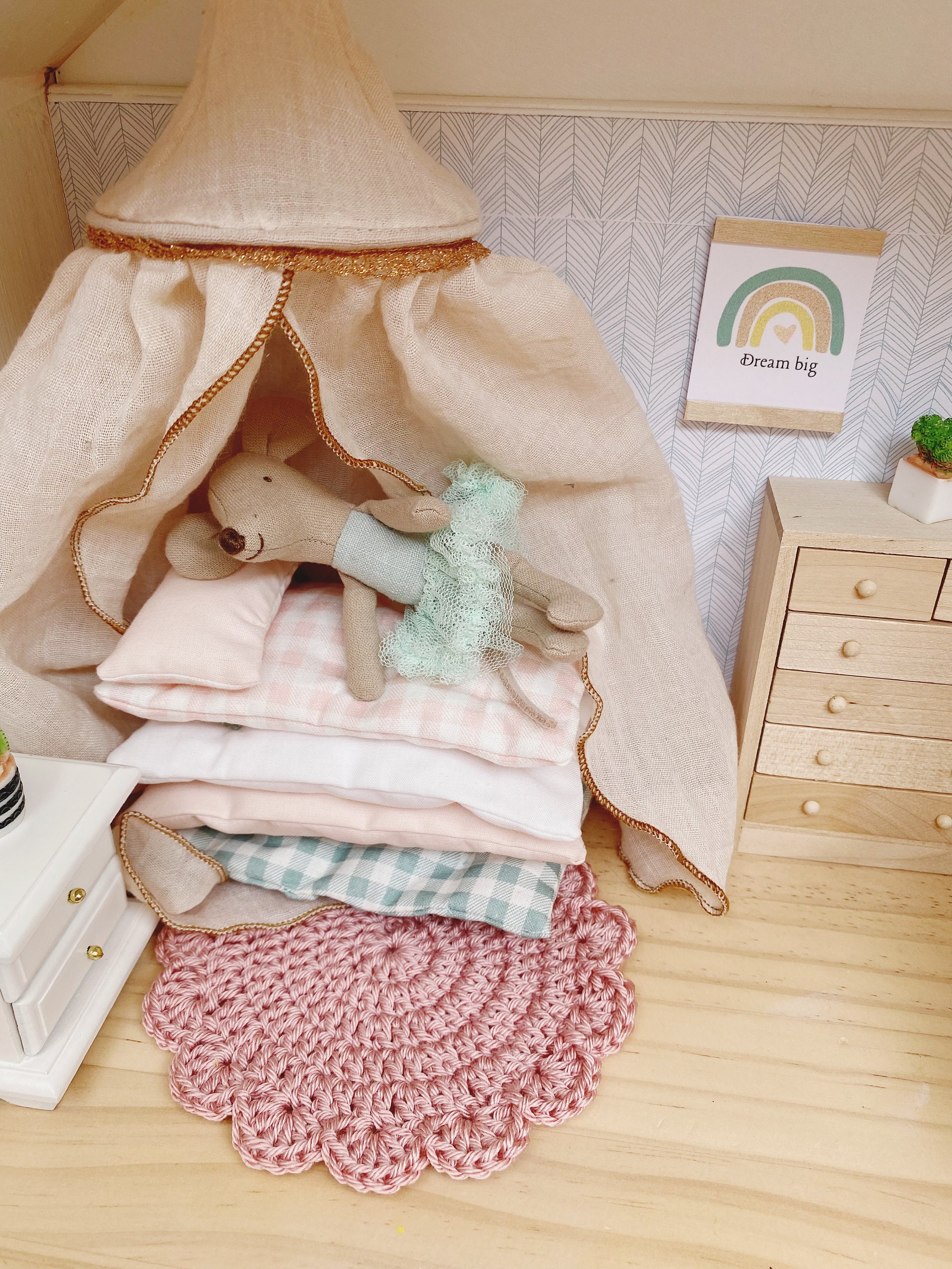 Round Miniature Dollhouse Crochet Rug - Etsy