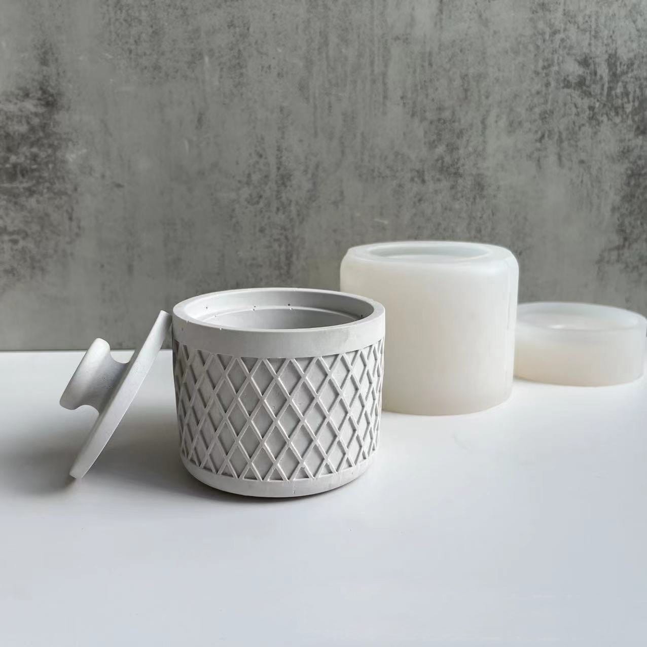 Round Embossed Diamond Candle Jar With Lid Concrete Silicone Mold ...