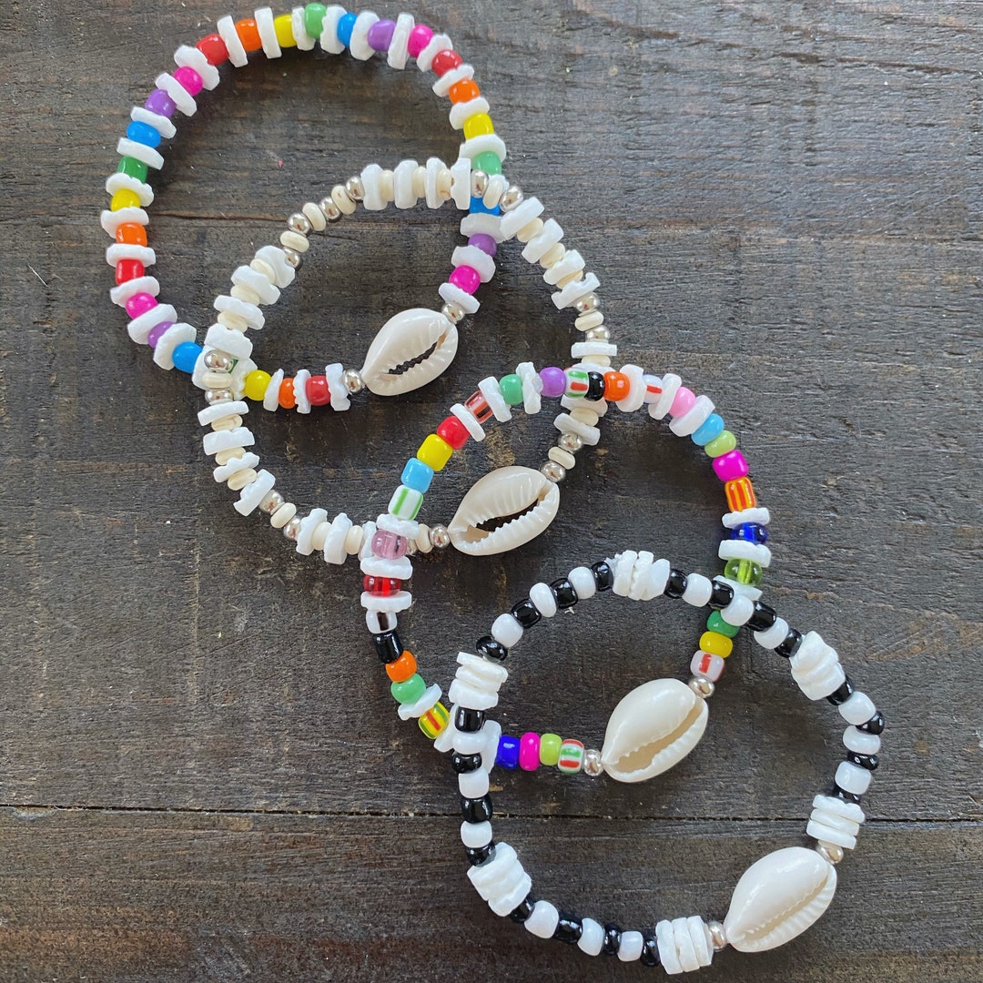 Cowrie Shell Bead Bracelet || Glass Bead Bracelet || Beaded Bracelet ...