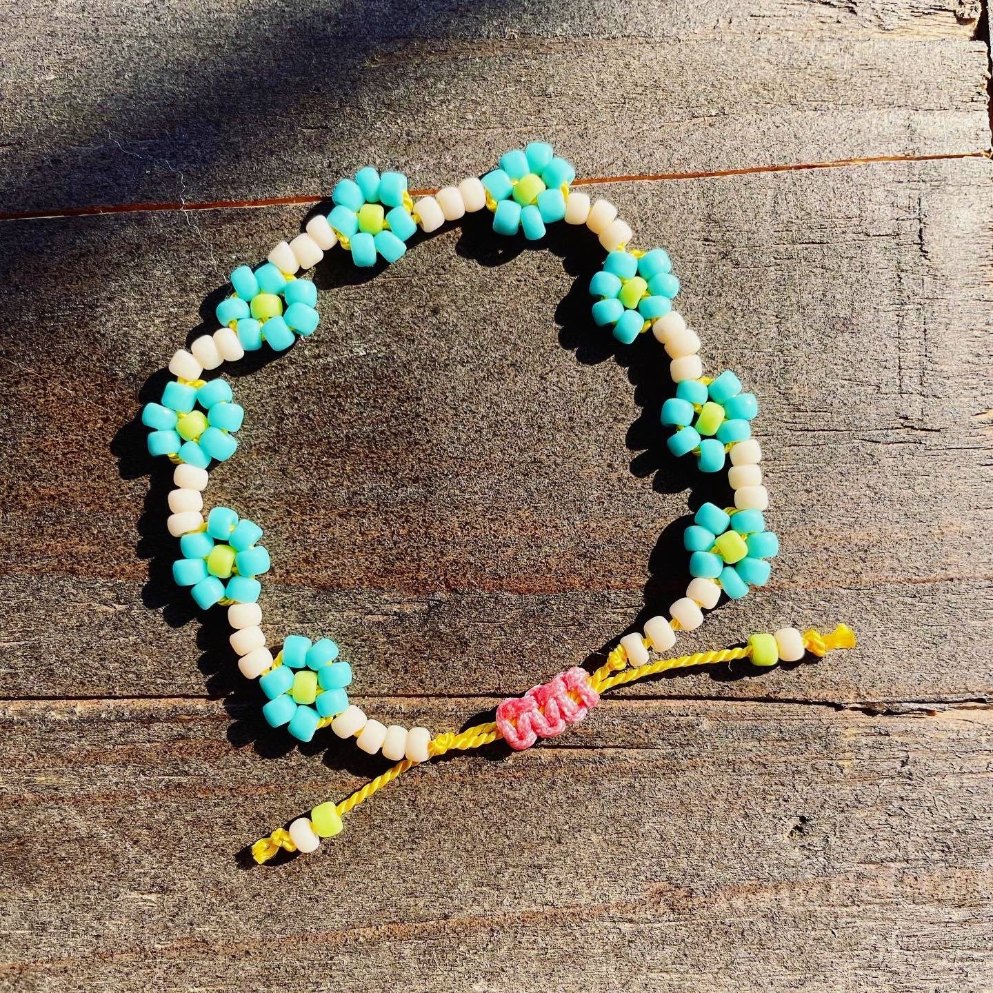 Silk String Daisy Chain Bracelet || Toho Seed Beads || Adjustable ...