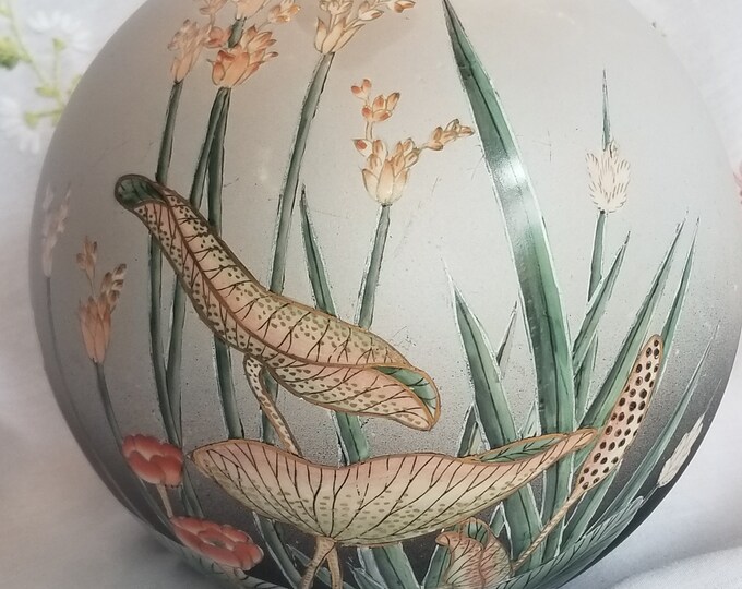 Macau Toyo Hand Painted Water Lily Ball Shaped Vase - Etsy