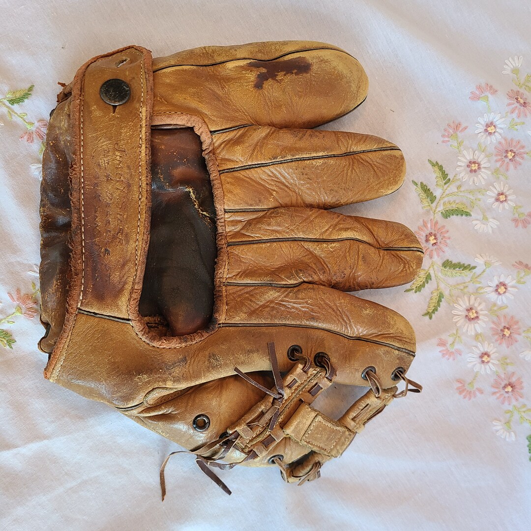 Lew Riggs Leather Baseball Glove 1950's - Etsy