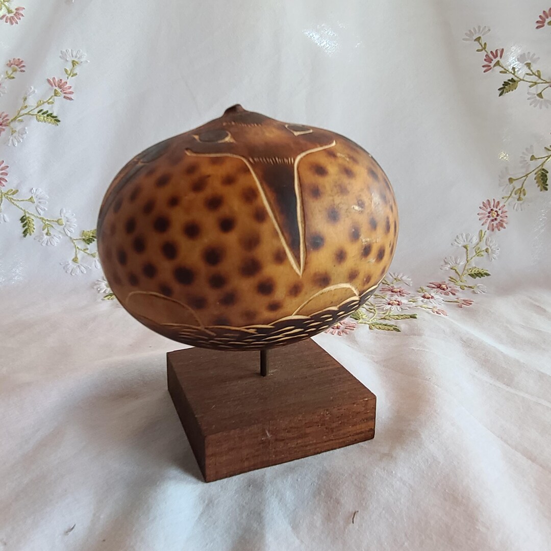 Peruvian Folk Art Carved Gourd of a Bird on Wooden Base, Signed Medina ...