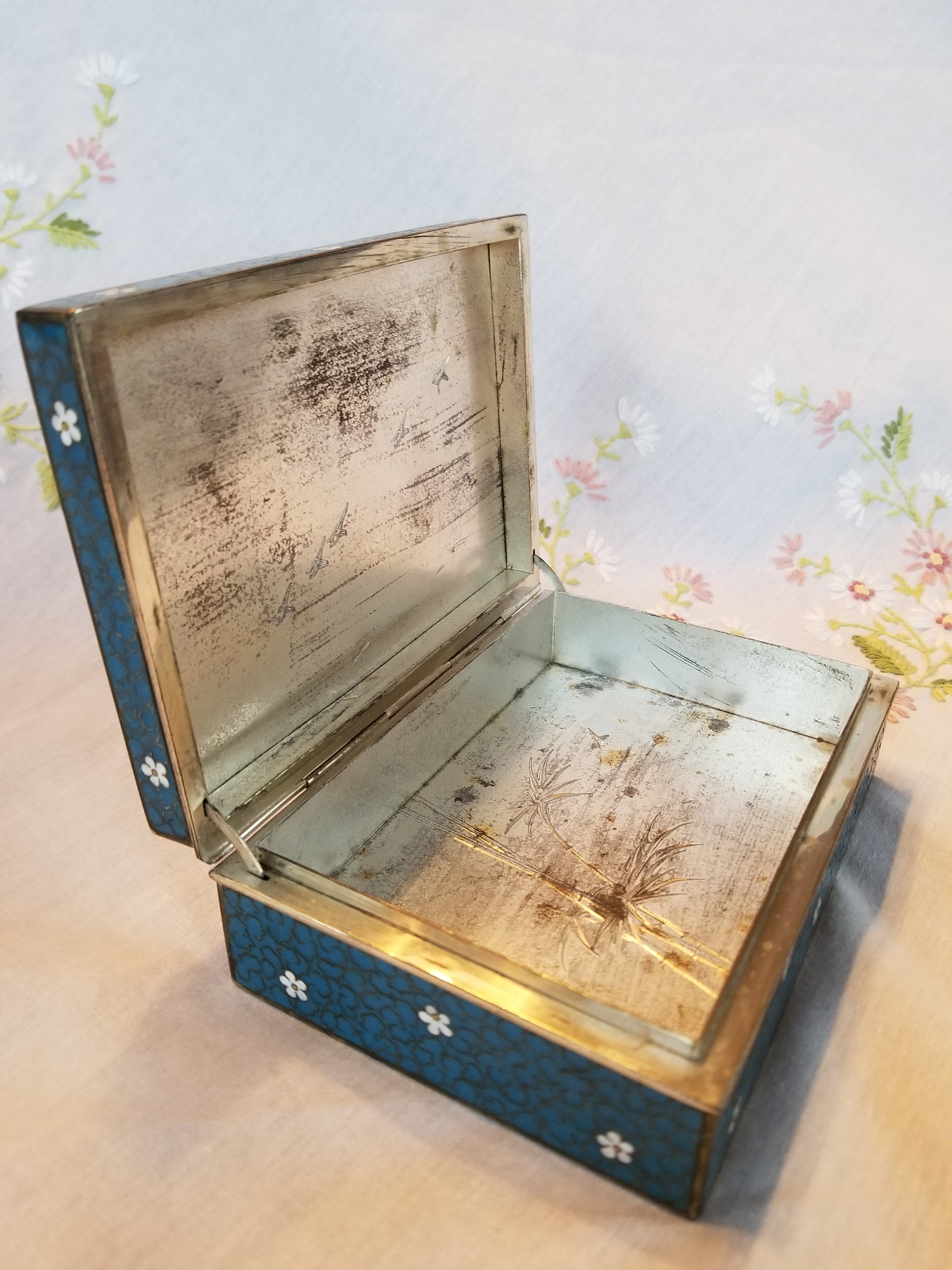 Inaba Nanaho by Nagoya Meiji Period Cloisonne' Silver Box - Etsy
