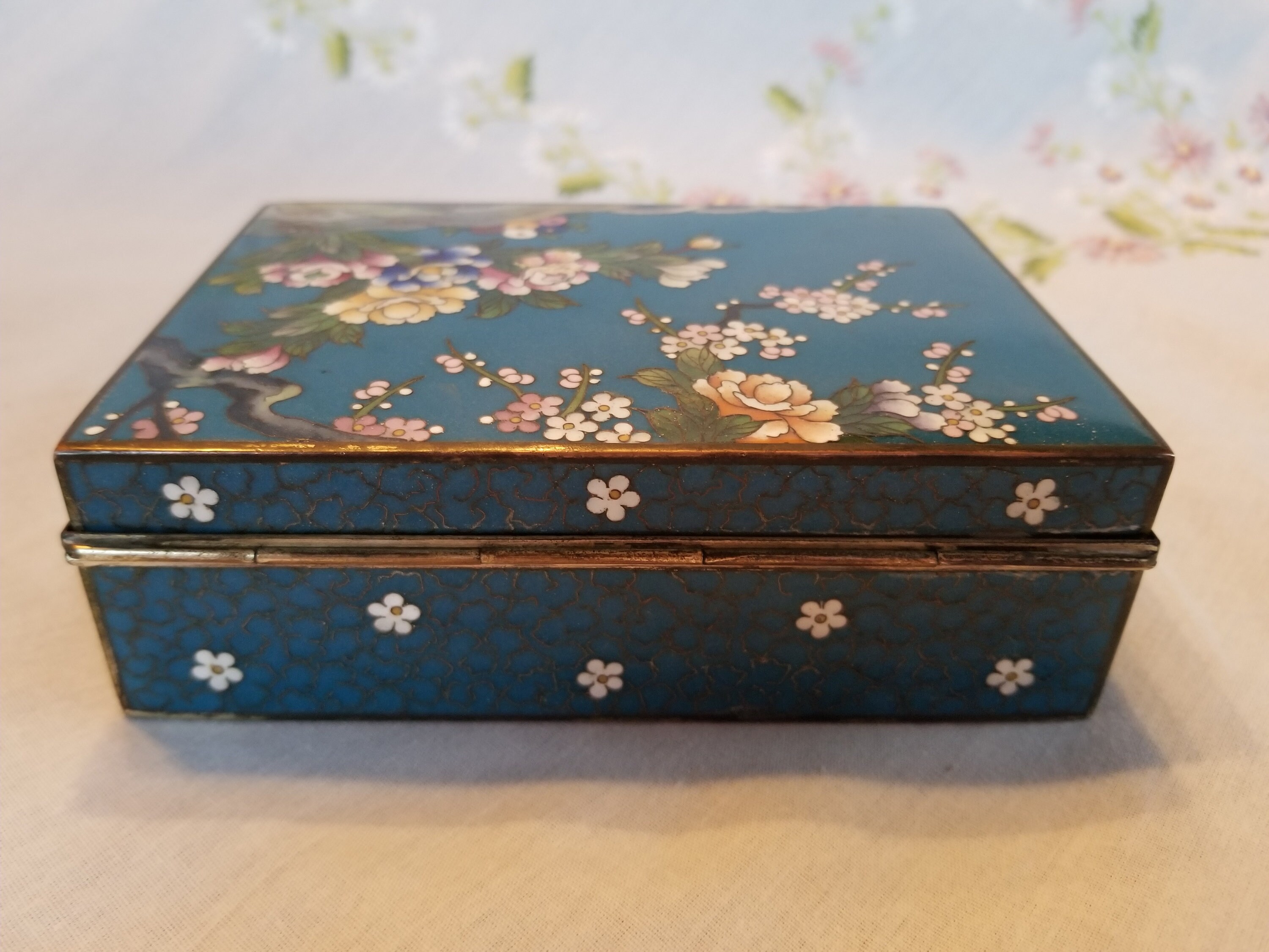 Inaba Nanaho by Nagoya Meiji Period Cloisonne' Silver Box - Etsy