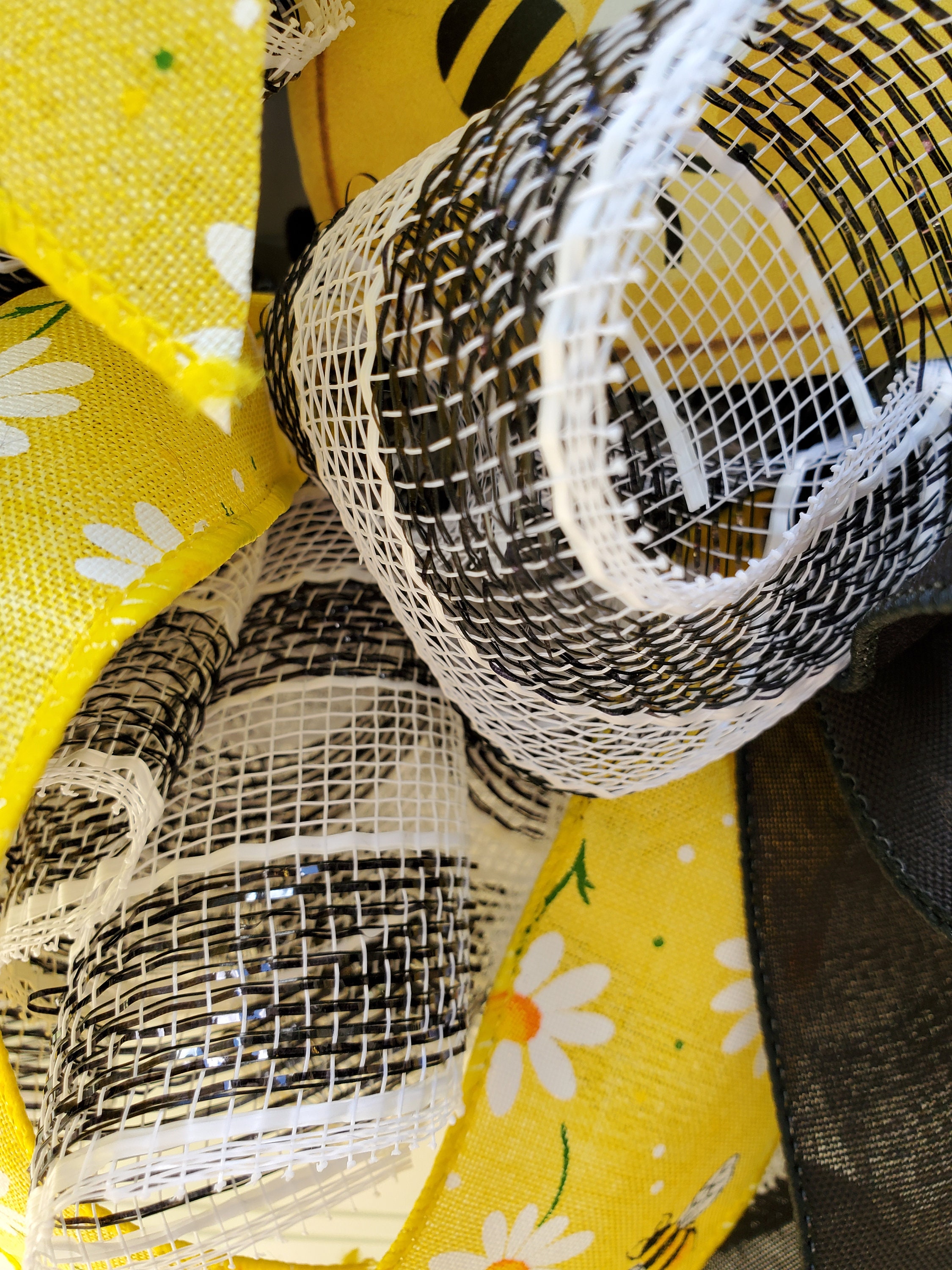 Bee Welcome Wreath With Bee Hive Sign and Bee Ribbon, Wreath for Summer ...