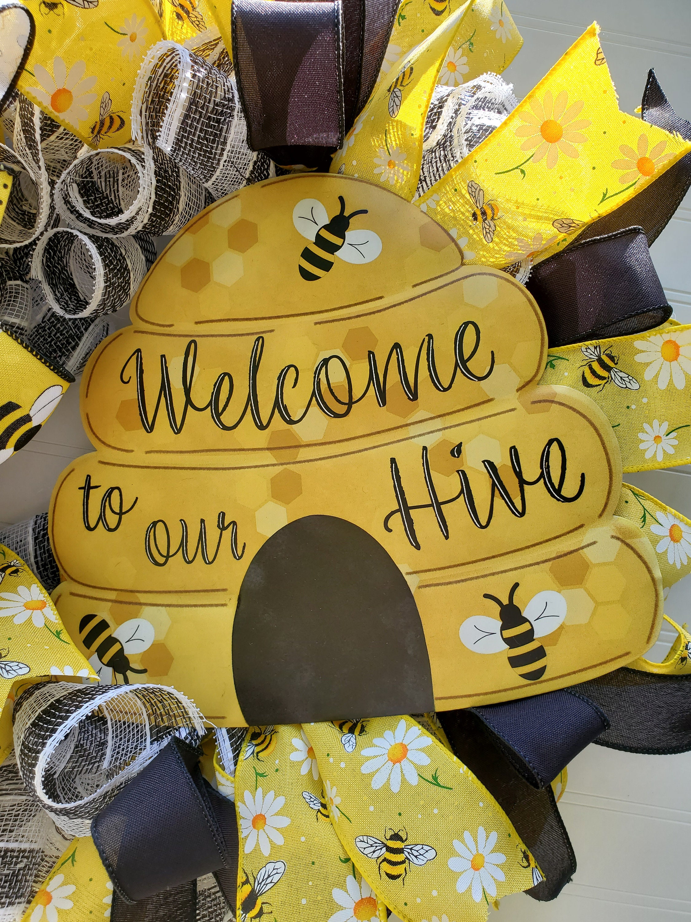 Bee Welcome Wreath With Bee Hive Sign and Bee Ribbon, Wreath for Summer ...