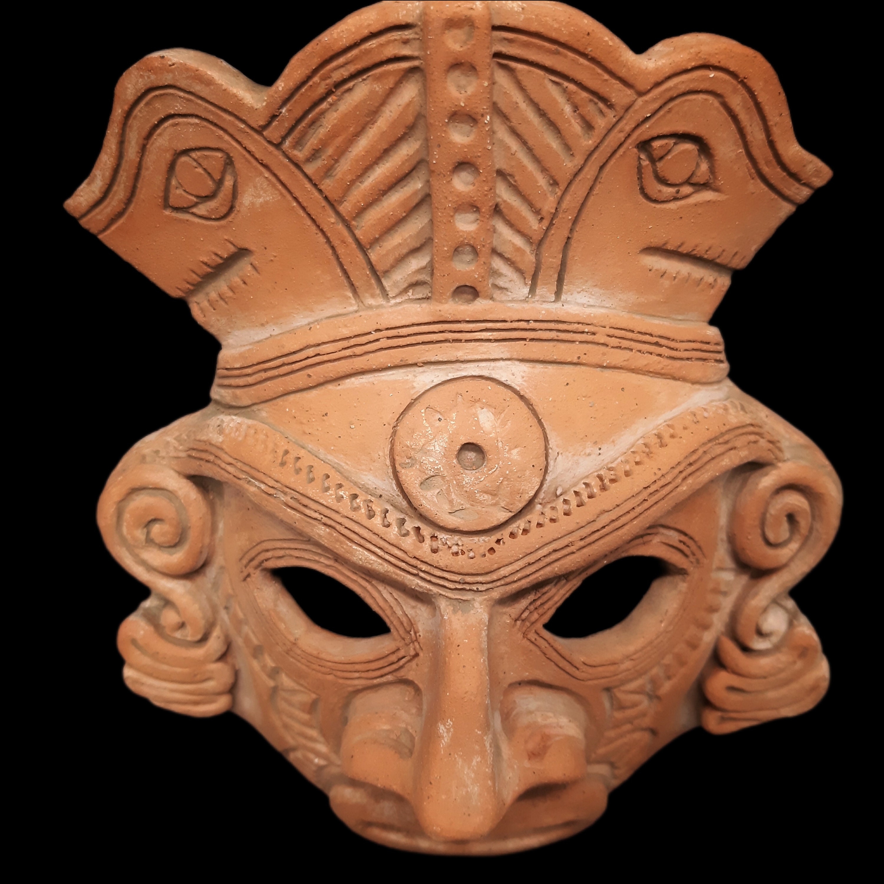 Handmade Replica of A Pre-columbian Ritual Mask Whit Two Reptiles Motif ...